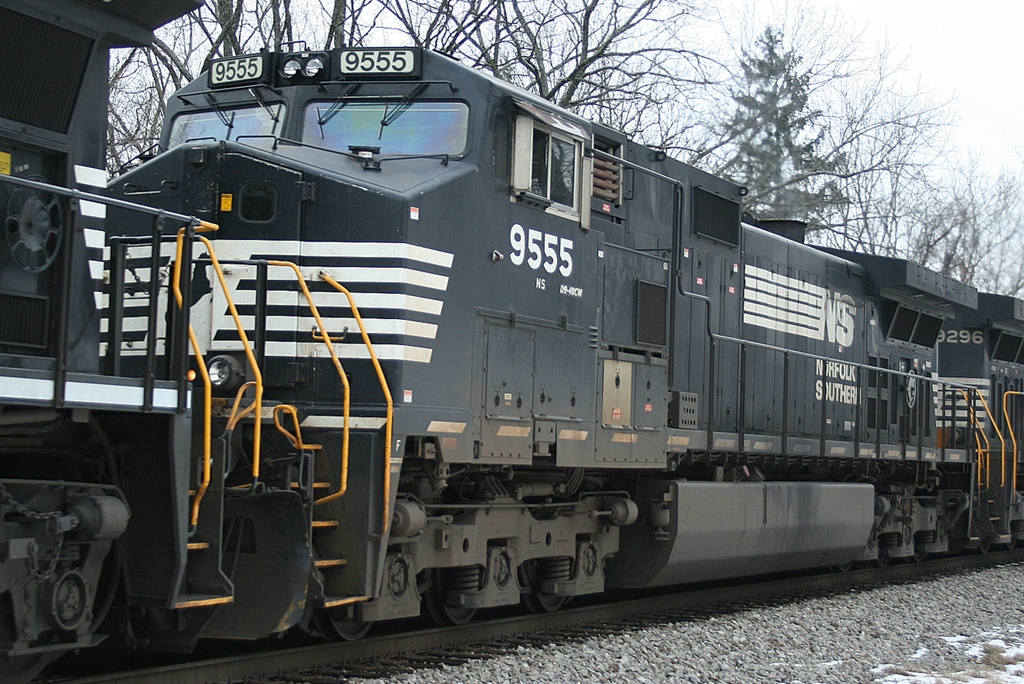 NS 9555
